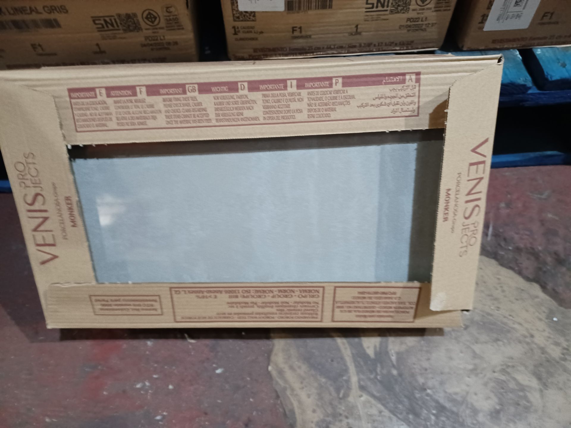 PALLET TO CONTAIN 24 X NEW BOXES OF PORCELANOSA SHINE ALUMINIO TILES ...