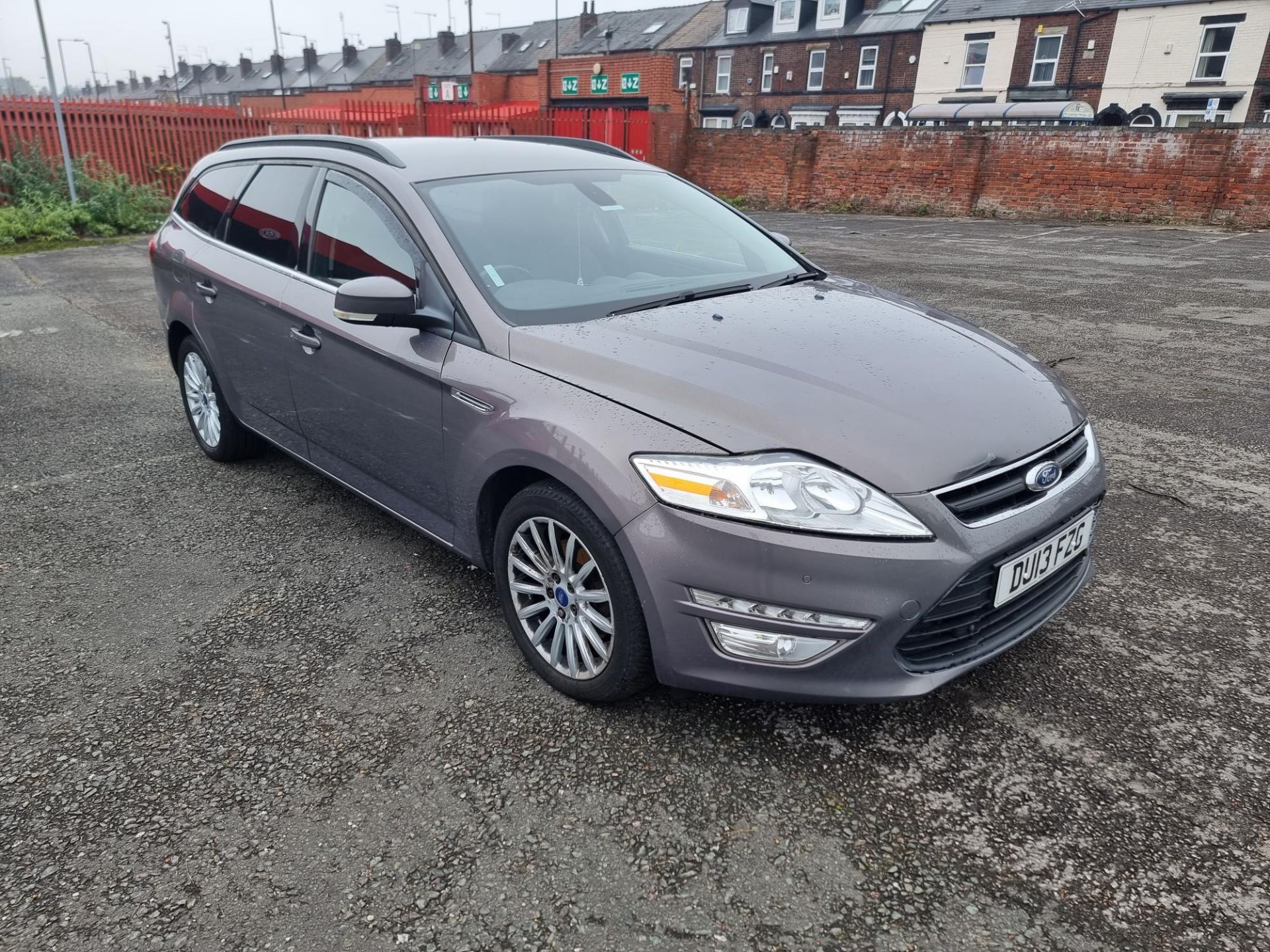 DU13 FZG FORD MONDEO 2.0 TDCI 163 ZETEC BUSINESS ED. Estate MOT Until ...