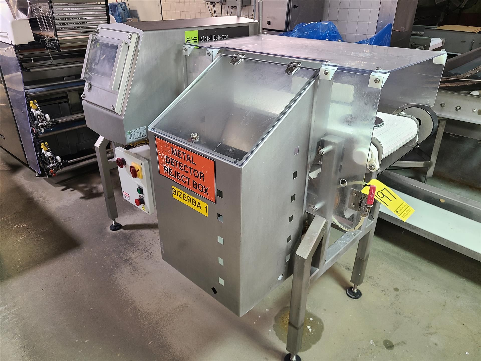 S and S metal detector, mod. C-SCAN GHF 350/200/125 T2, ser. no ...