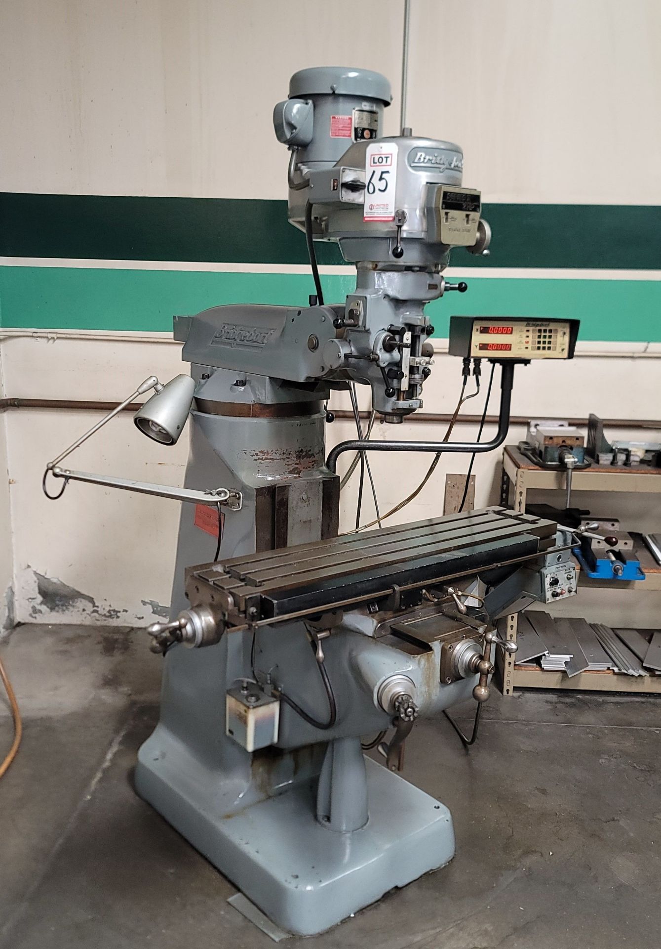 BRIDGEPORT VERTICAL MILL W/ BRIDGEPORT DRO, BRIDGEPORT POWER FEED, 9" X ...