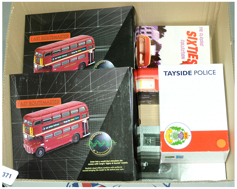 Corgi a boxed group of Special Sets including CC25908 (Sights and ...