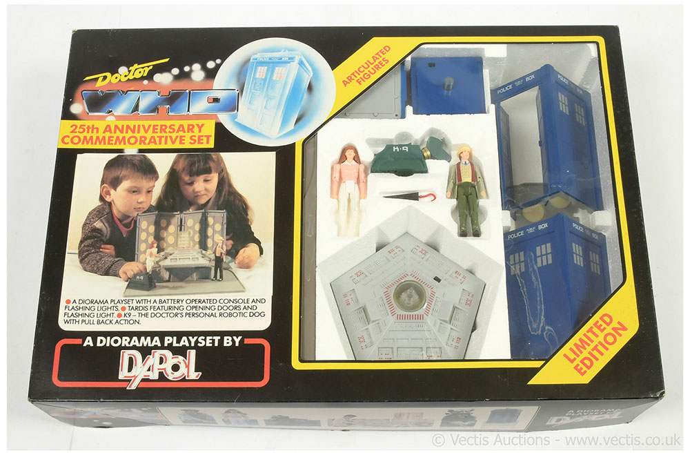 Dapol Doctor Who 25th Anniversary Commemorative diorama playset, Good ...