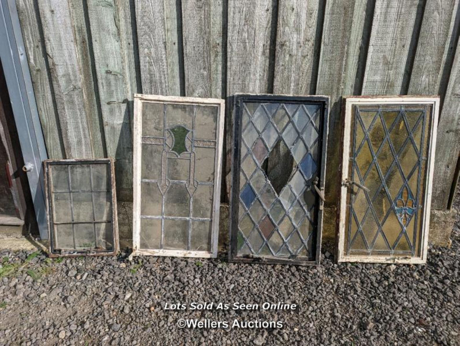 4 crittall windows with leaded glass panels. For restoration. Sizes ...
