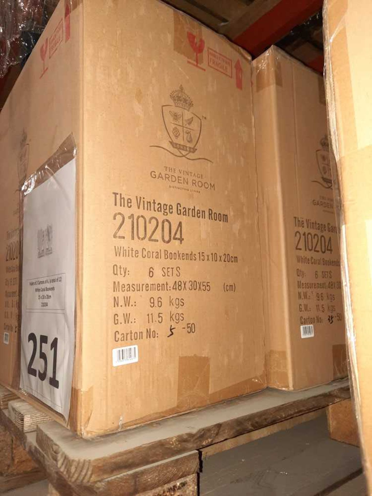 +VAT Pallet of 2 Cartons of 6, (a total of 12) White Coral Bookends 15 ...
