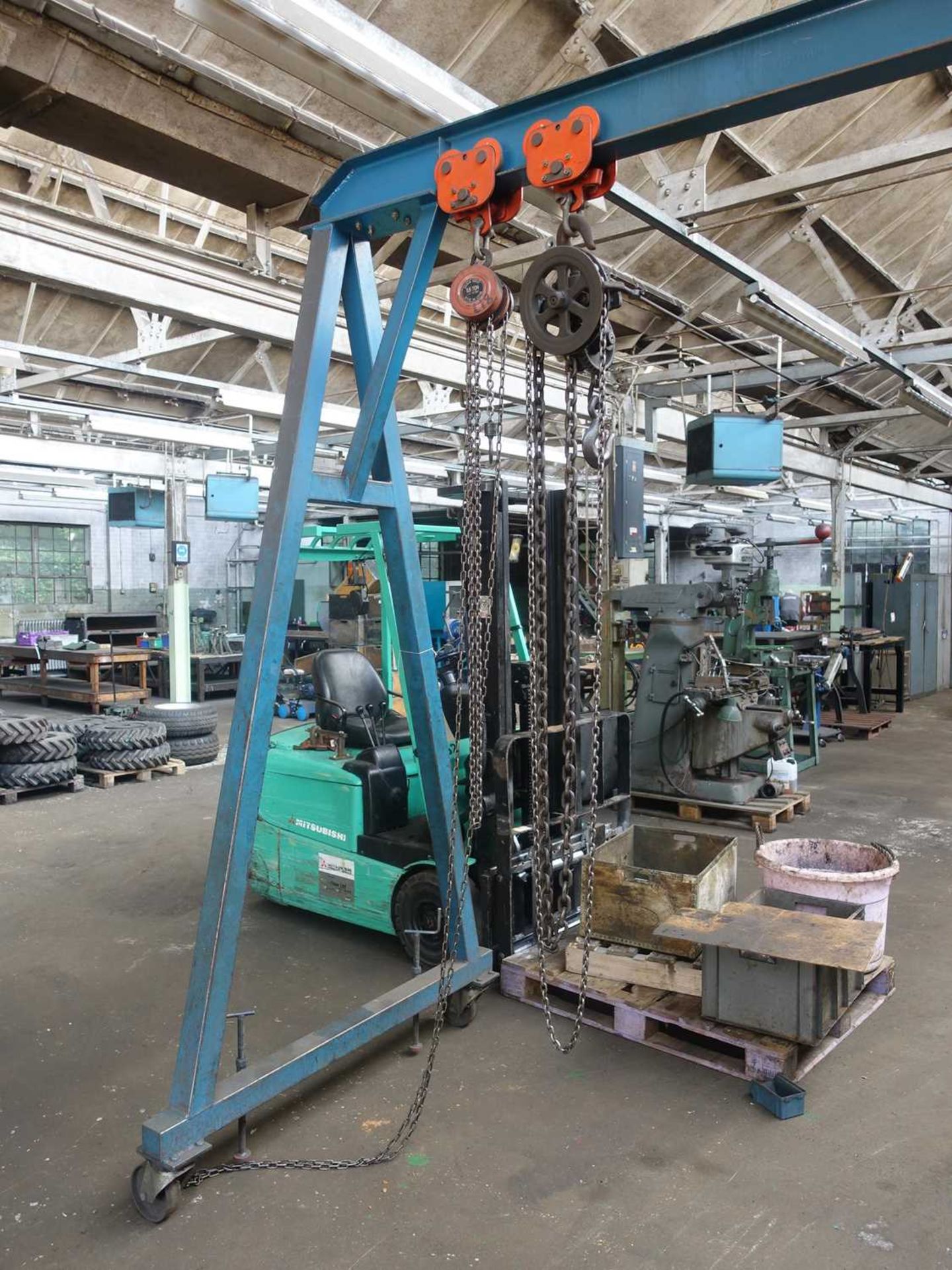 +VAT Mobile A Frame gantry with 2 travellers and 2 chain blocks and ...