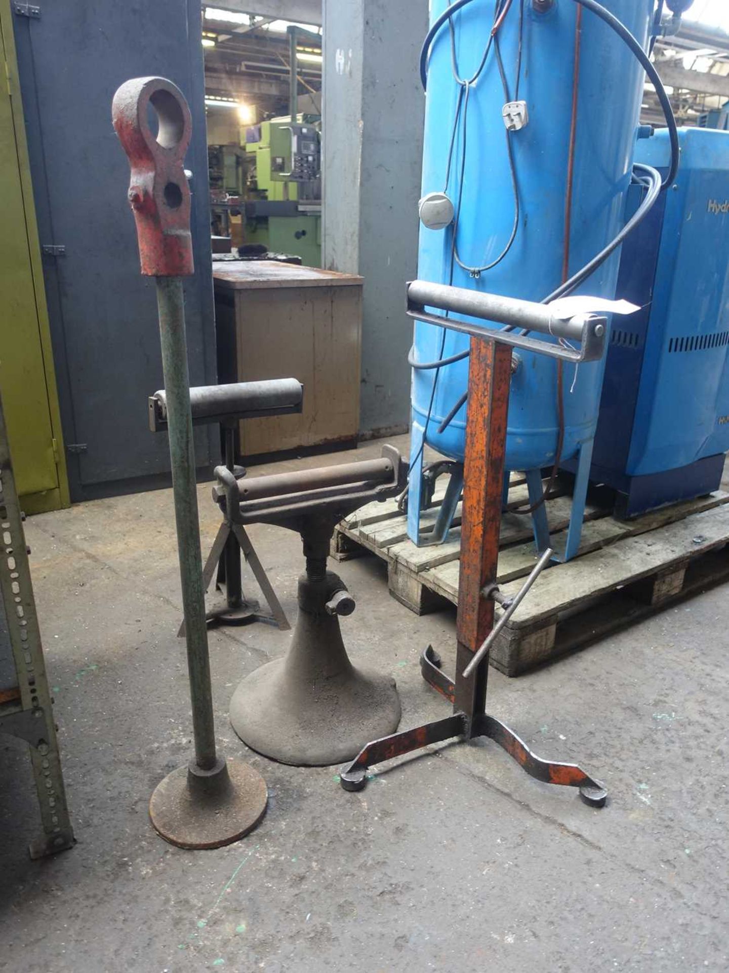 +VAT 3 various roller feed stands and 1 other stand