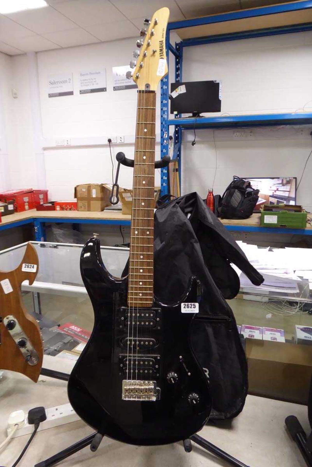Yamaha ERG 121 6 string electric guitar