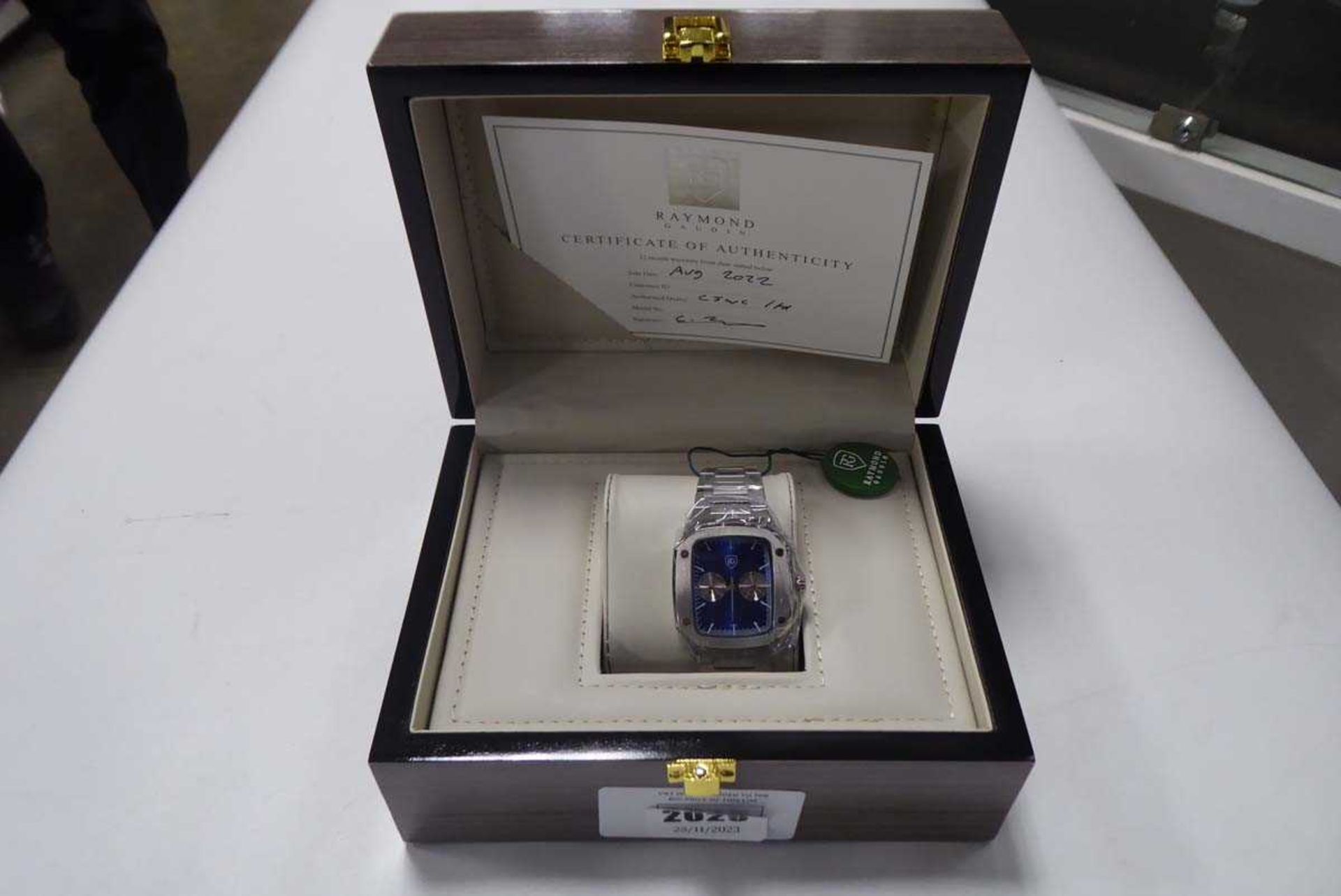 +VAT Men's Raymond Gaudin date/date sub dials watch with stainless ...