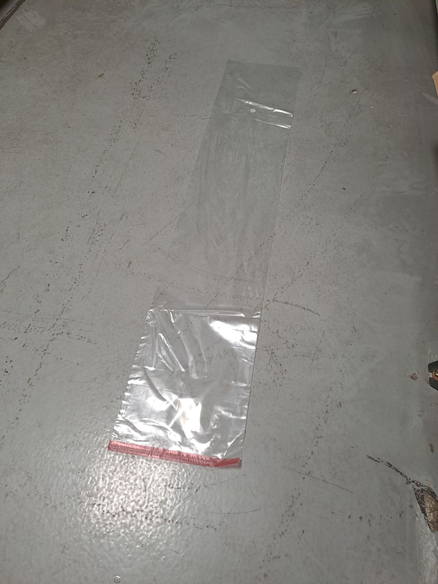 Title: Lot 31 225x1100+50mm Lip+Self Seal Polythene Bag x 1500 ...