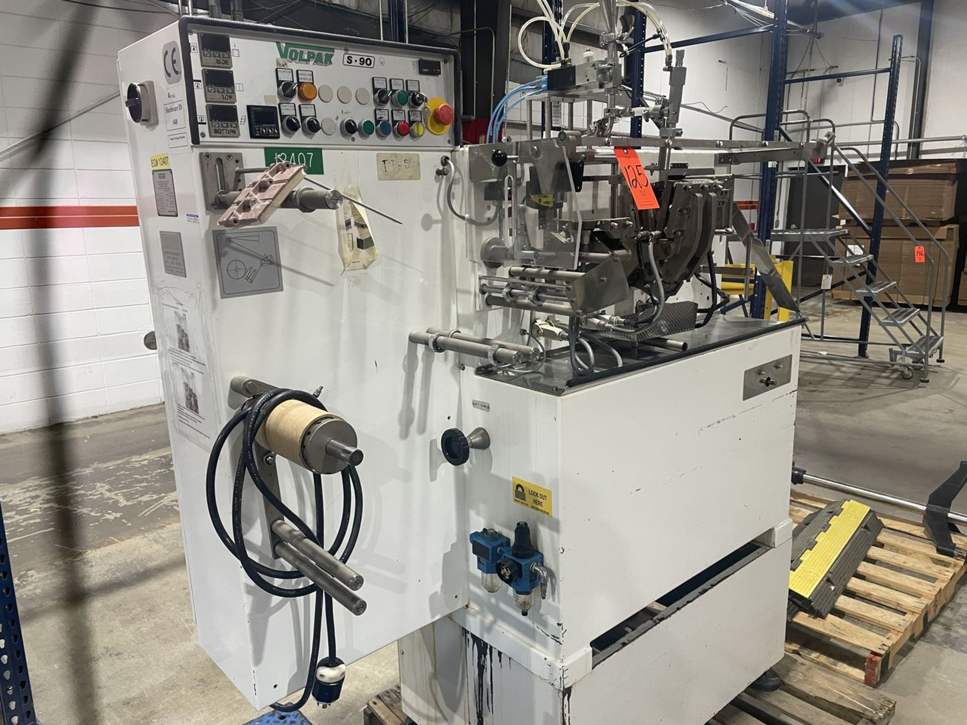 Volpak Model S-90 Complete with Hibar Model HBD28 Single Piston Filler ...