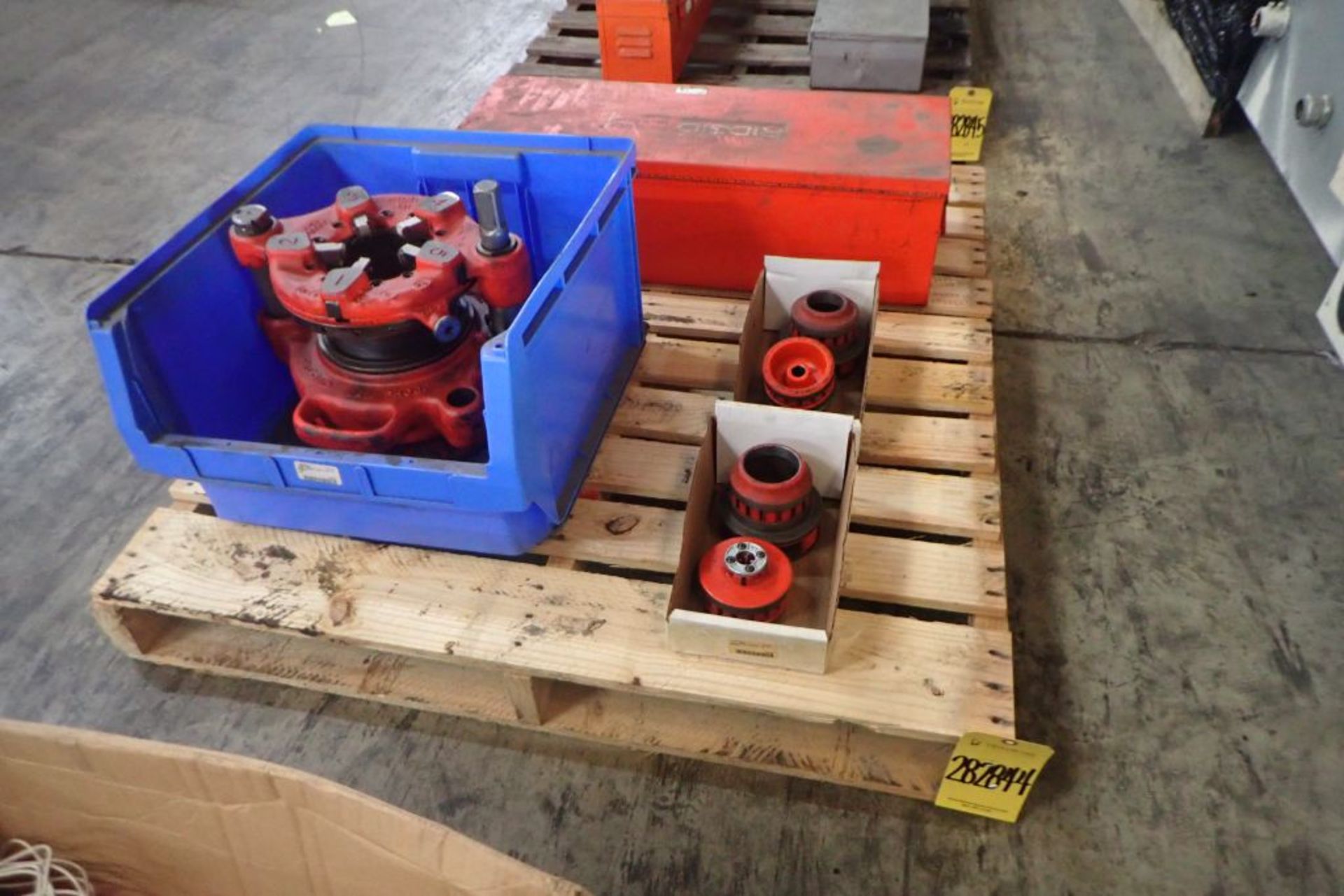 (1) Rigid HogHead Pipe Threader 2.1, Model: 141; (1) Rigid Pipe ...