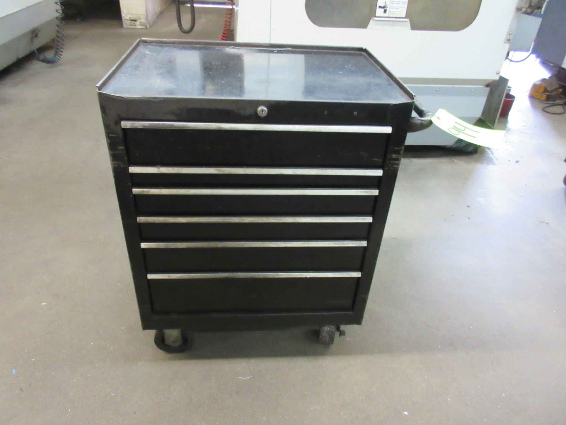 BLACK 6-DRAWER ROLL AWAY TOOL BOX WITH CONTENTS