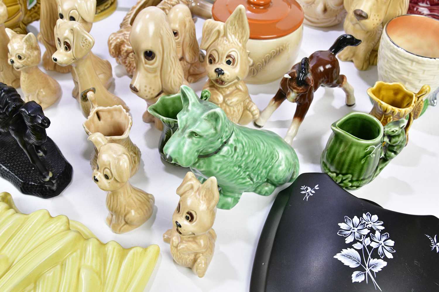 SYLVAC; a collection of animal models including dogs, cats, a model of ...