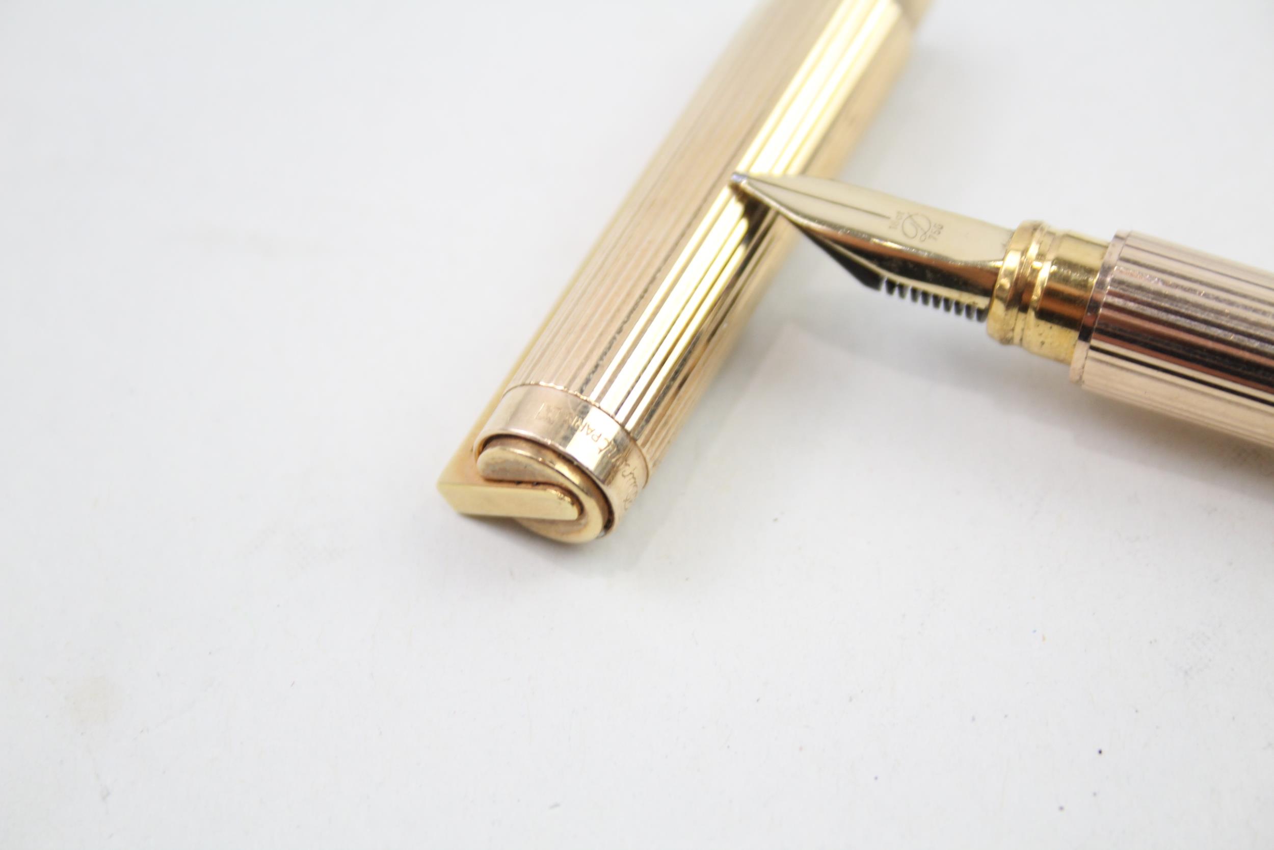 Vintage S.T DUPONT Gold Plated Cased Fountain Pen w/ 18ct Gold Nib ...