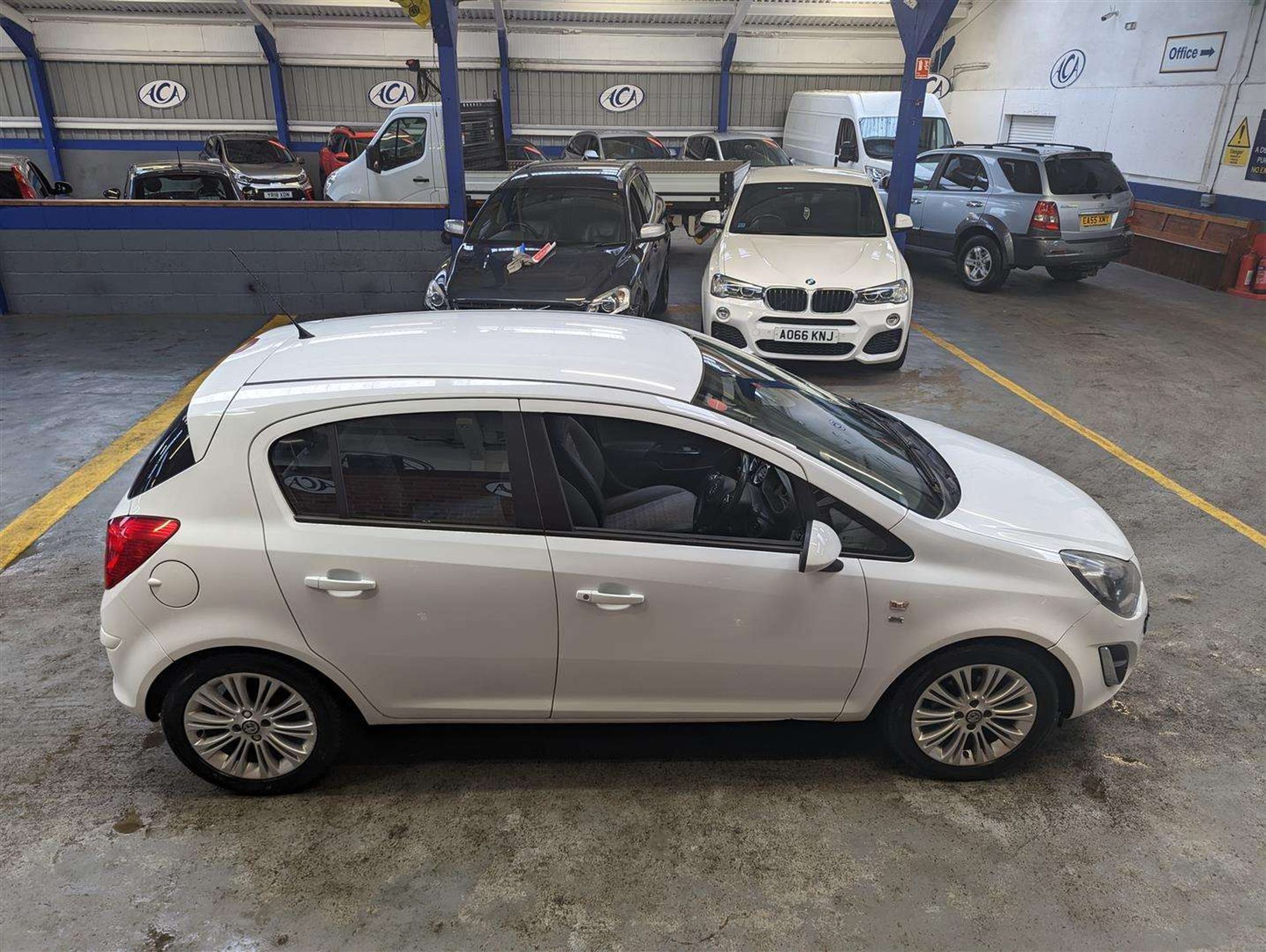 Make & Model:VAUXHALL, CORSA SE Date of Reg:DX14ZKO Colour:WHITE cc ...
