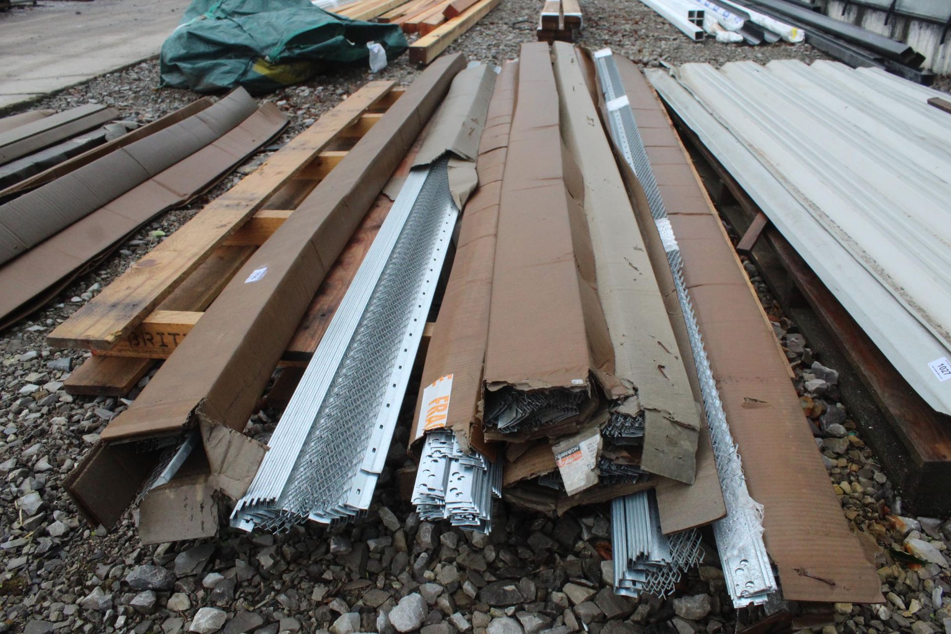 8 BOXES OF TILE EDGING + VAT