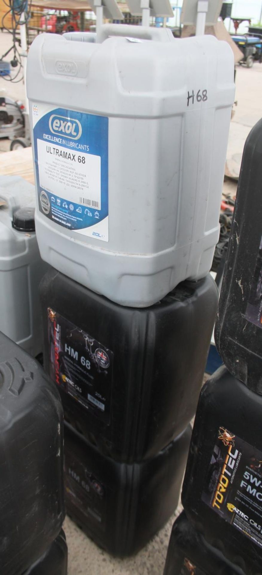 3 HYDRAULIC 68 OIL 20 L NO VAT