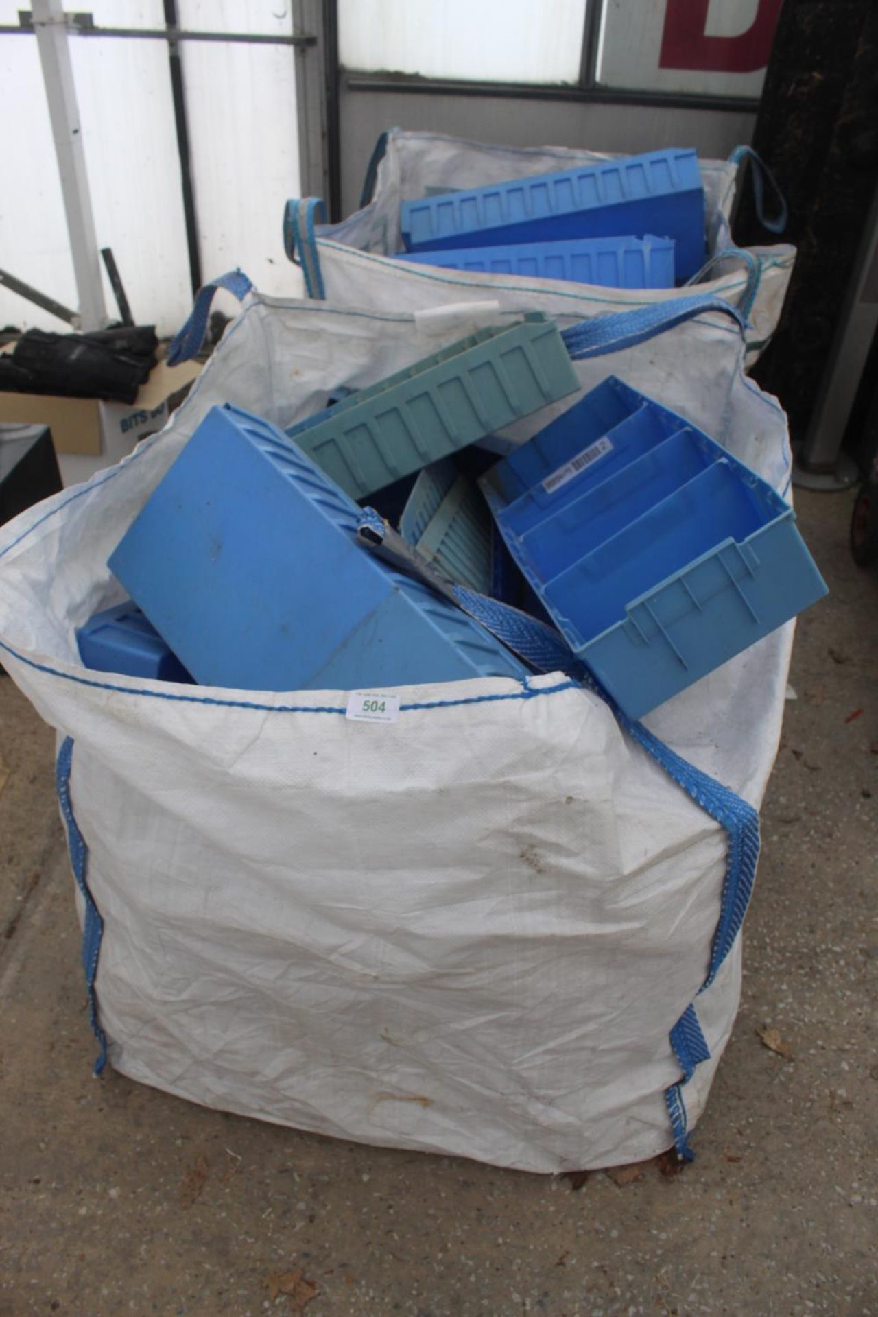 QUANTITY OF LIN BINS + VAT