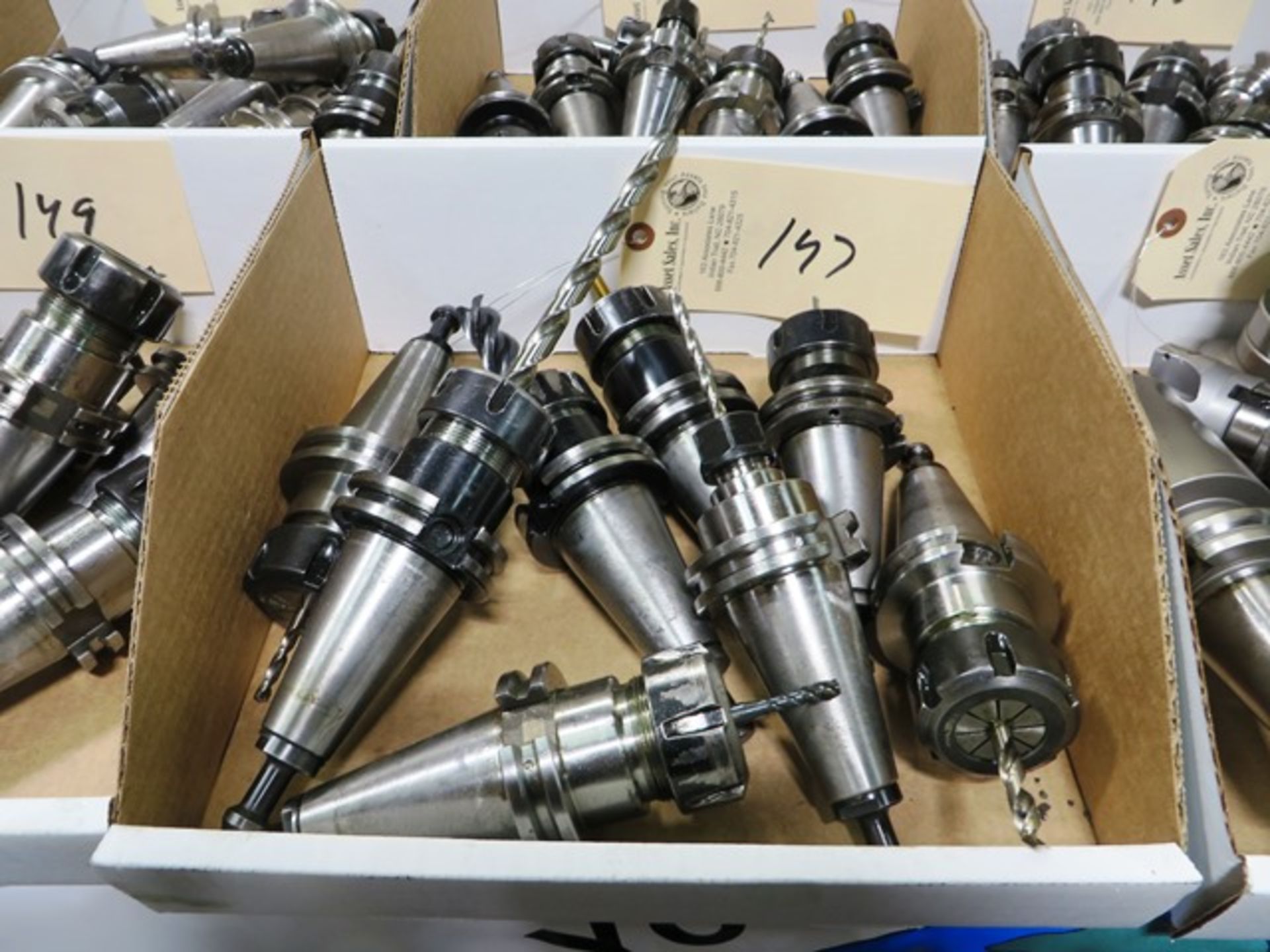 { Group of lots: 146, 147 (P) } (8) CAT 40 Taper Tool Holders