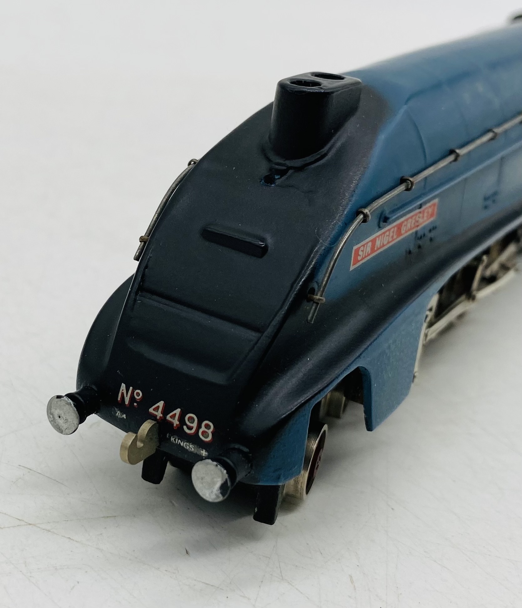 A boxed Wrenn Railways OO/HO gauge LNER 4-6-2 "Sir Nigel Gresley" steam ...