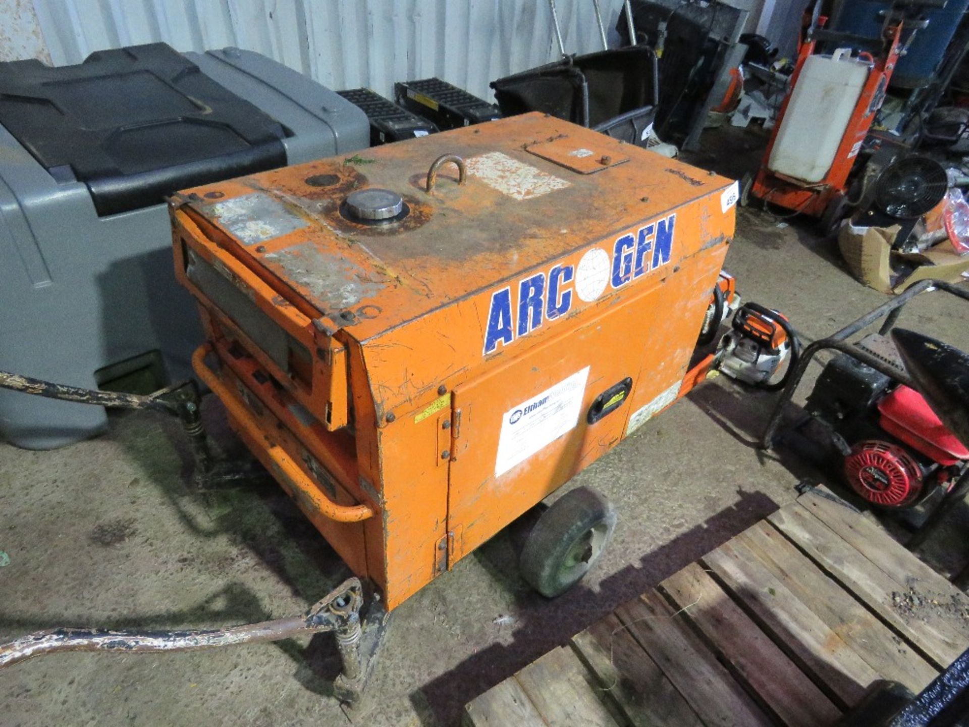 ARCGEN WELDMAKER 200 SSD WELDER GENERATOR. WHEN TESTED WAS SEEN TO RUN ...