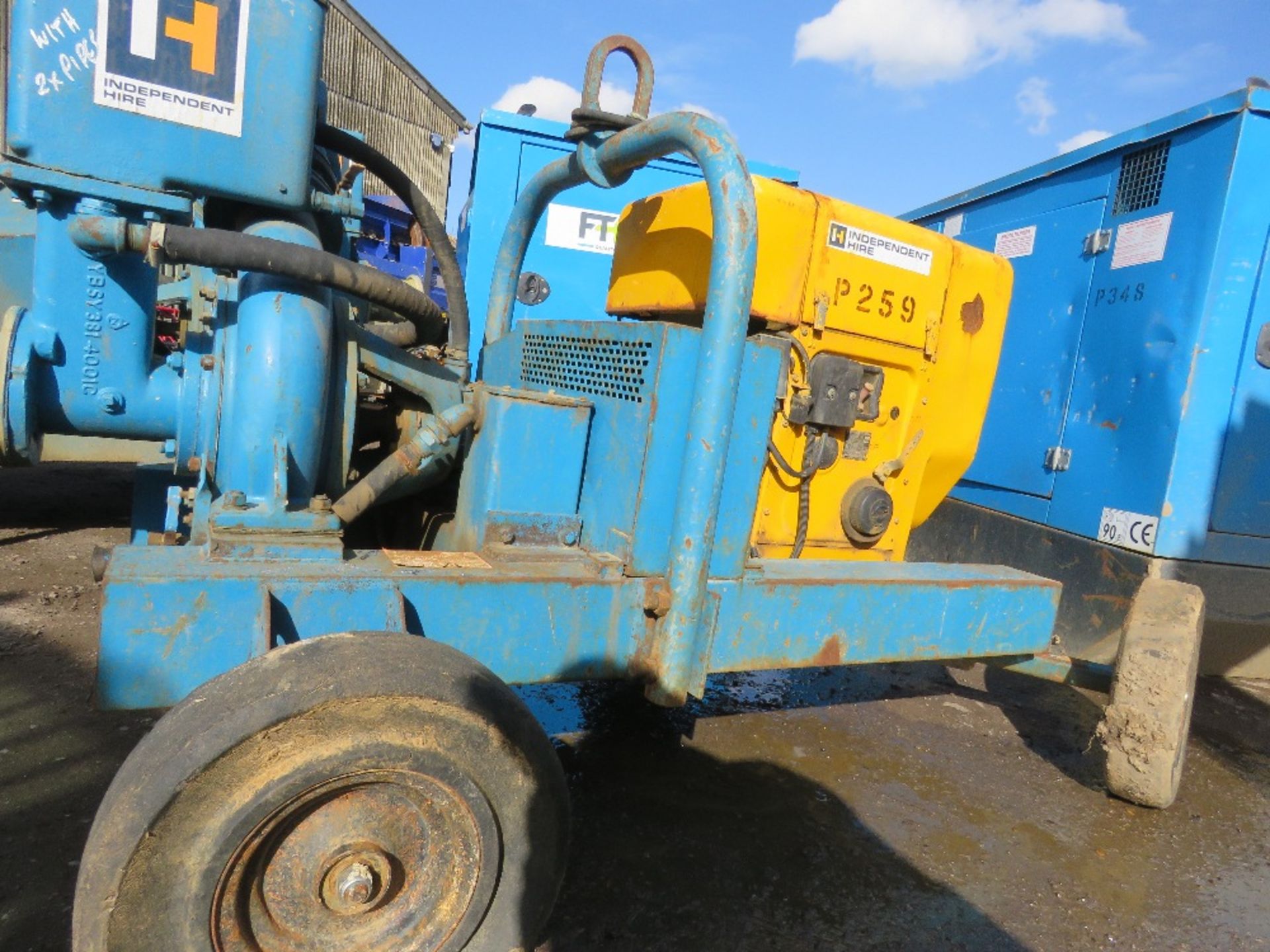 HATZ 4" WATER PUMP WITH 2NO HOSES AS SHOWN. WHEN TESTED WAS SEEN TO ...