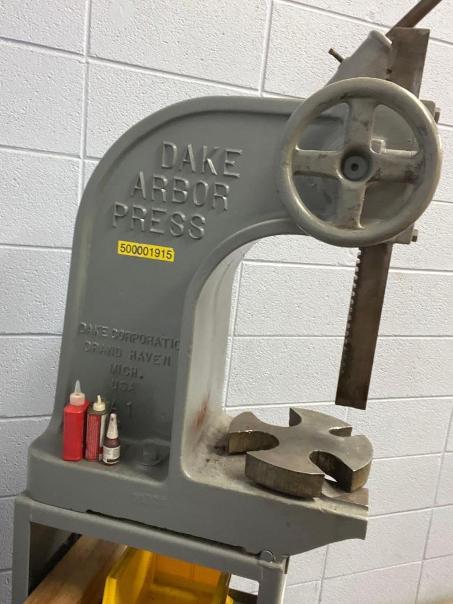 Dake Arbor Press Model 3A 1 on Stand, s/n 4M2