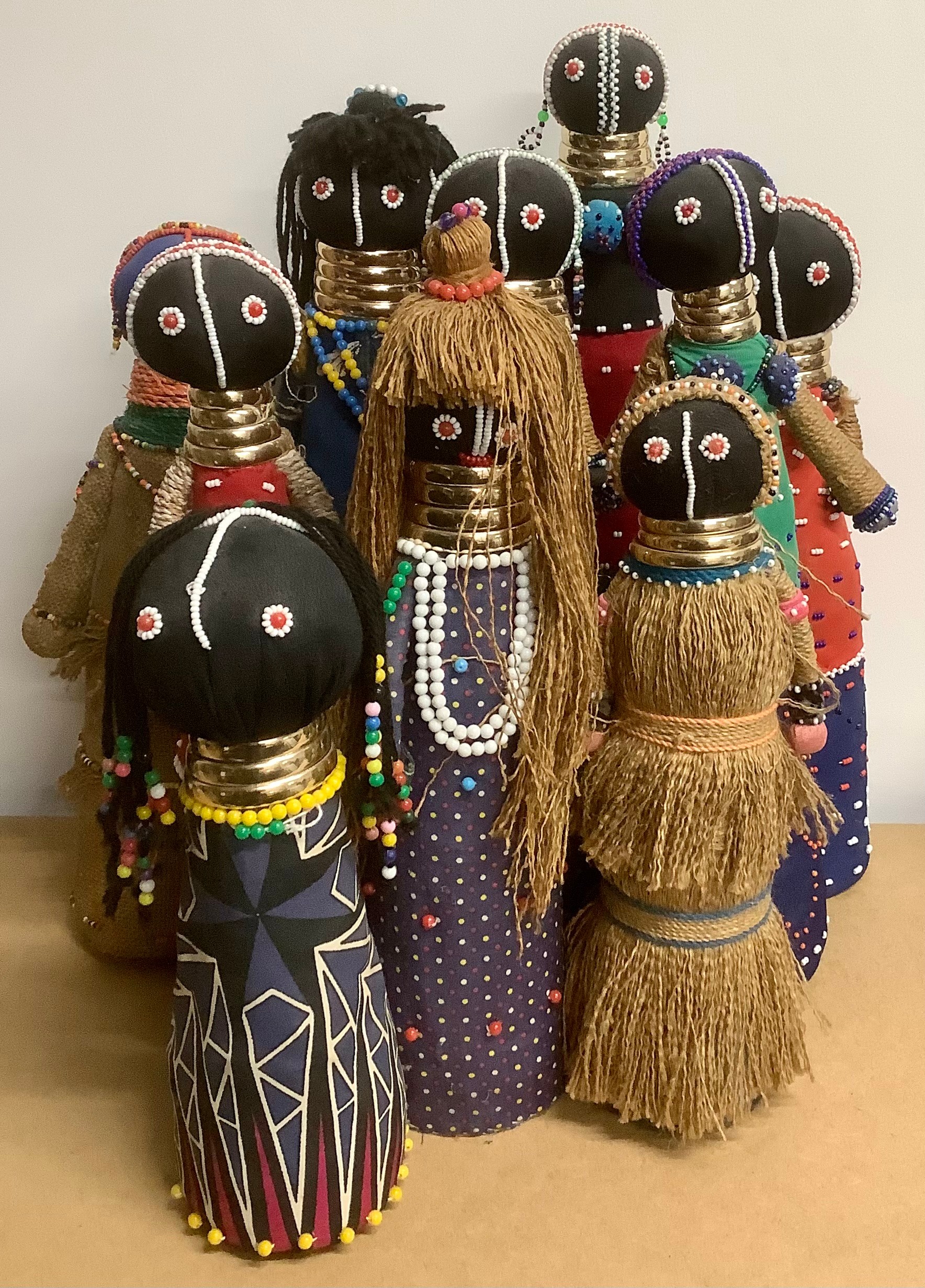 Tribal Art & the Eclectic Interior - a collection of Ndebele beadwork ...