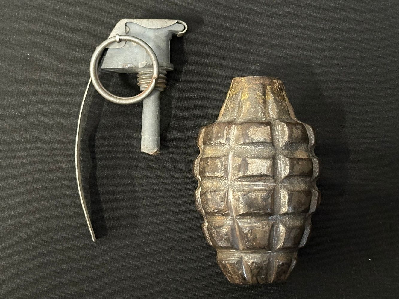 WW2 US MKII "Pineapple" Hand Grenade complete. Solid base to the cast ...