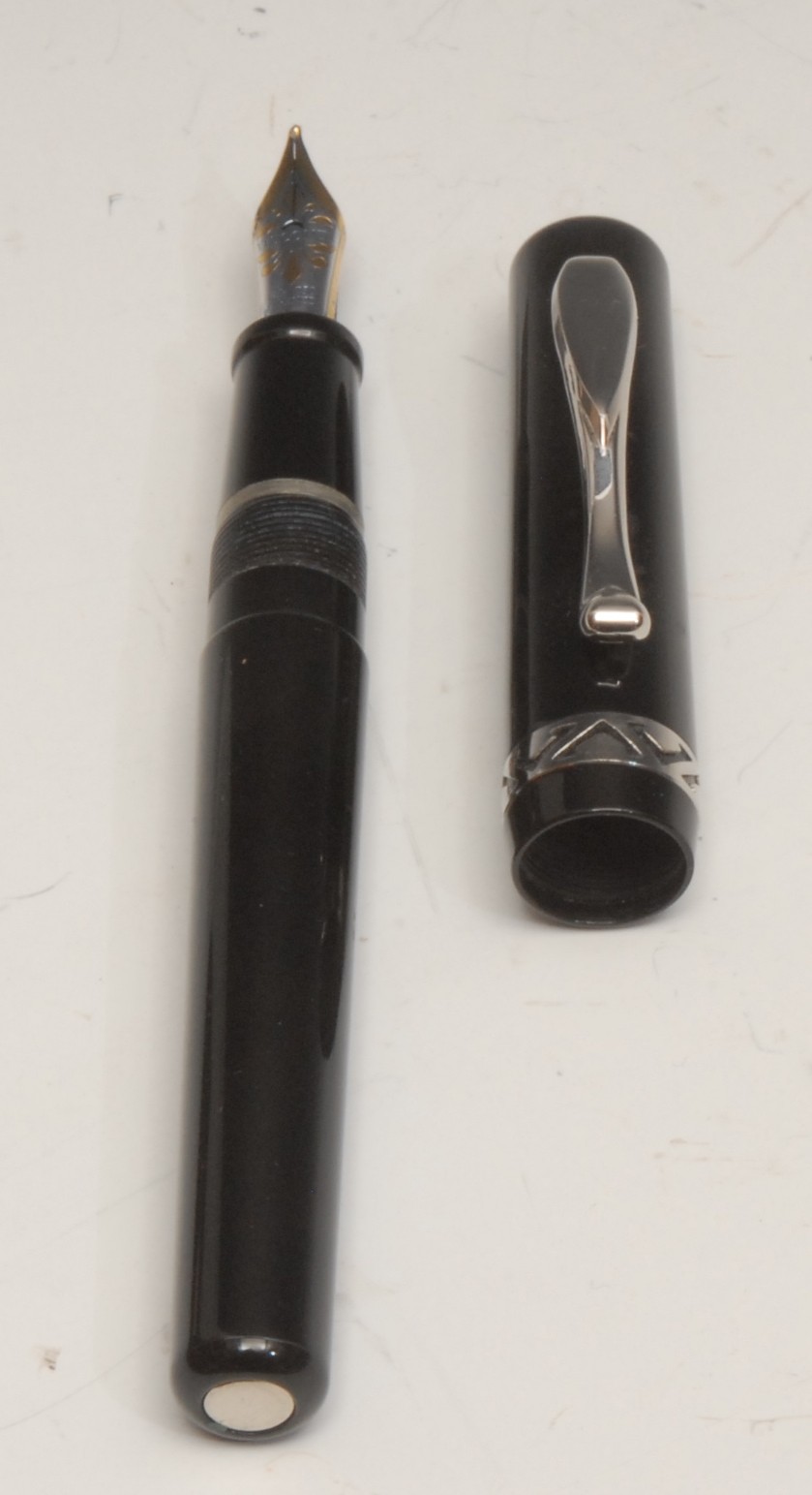 An Italian Visconti fountain pen, 18k white and yellow gold nib, marked ...
