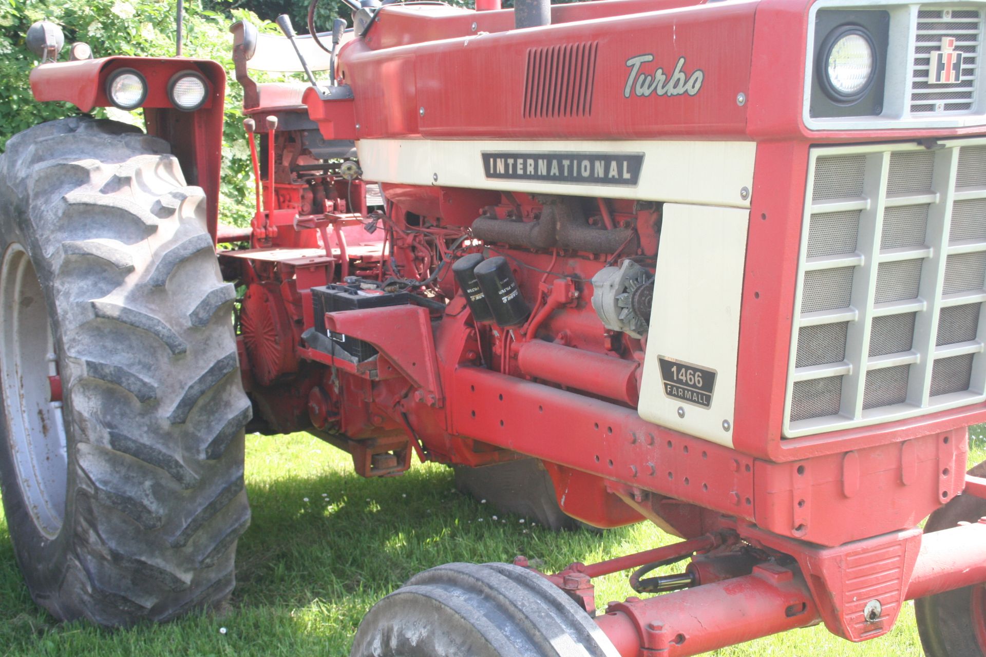 Farmall 1466 Specs : Fiche technique des tracteurs Farmall 1466 – BSBF