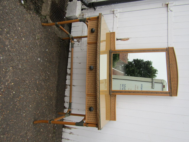 Lloyd Loom woven dressing table with glass top and mirror (wall hanging ...