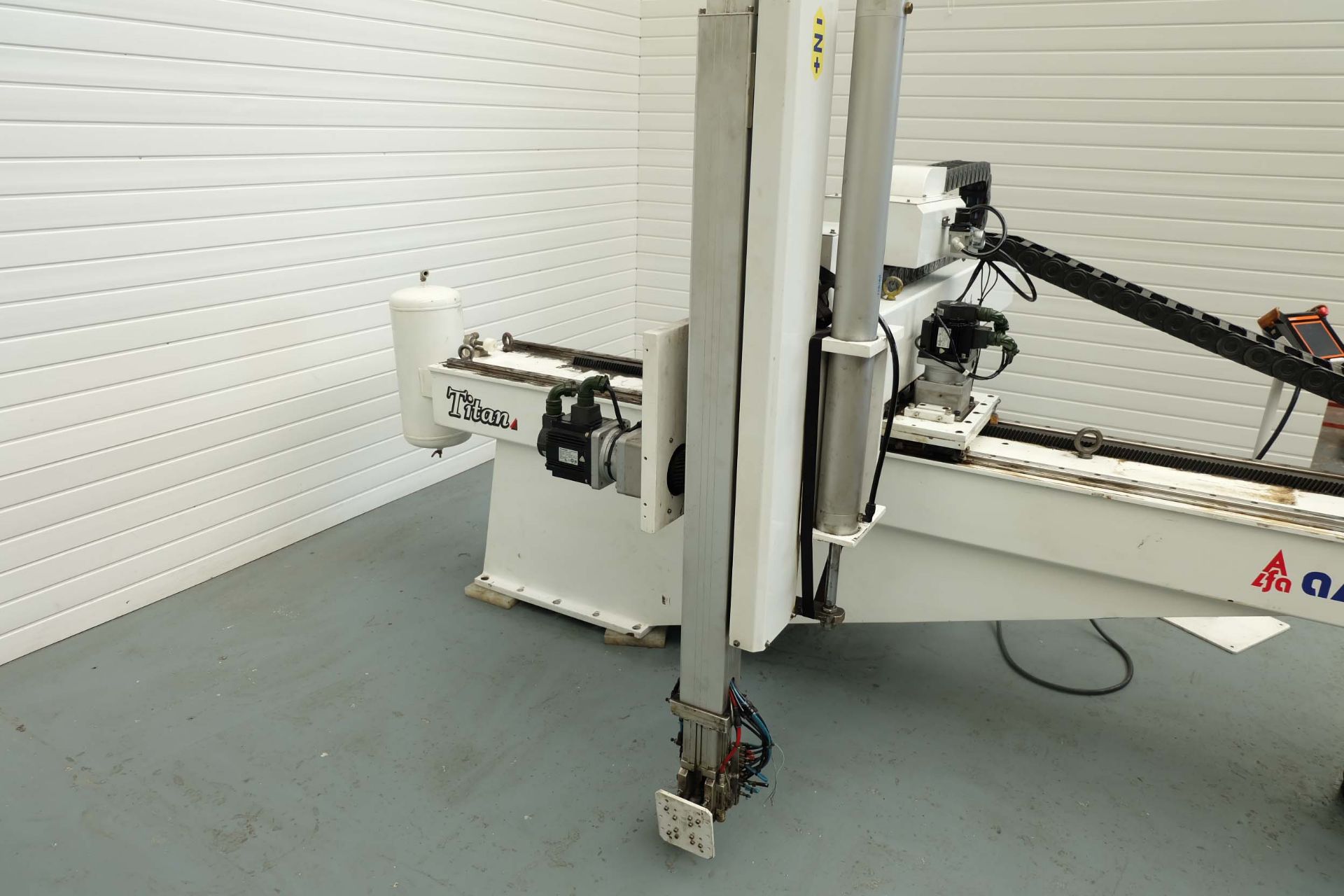 Alfa Titan Model T1700WS-S3 3 Axis High Speed Robot for Moulding ...