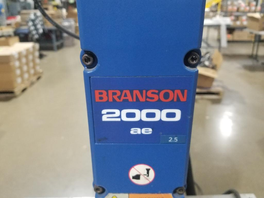 Branson ultrasonic welding station. Includes 2000ae actuator arm and ...