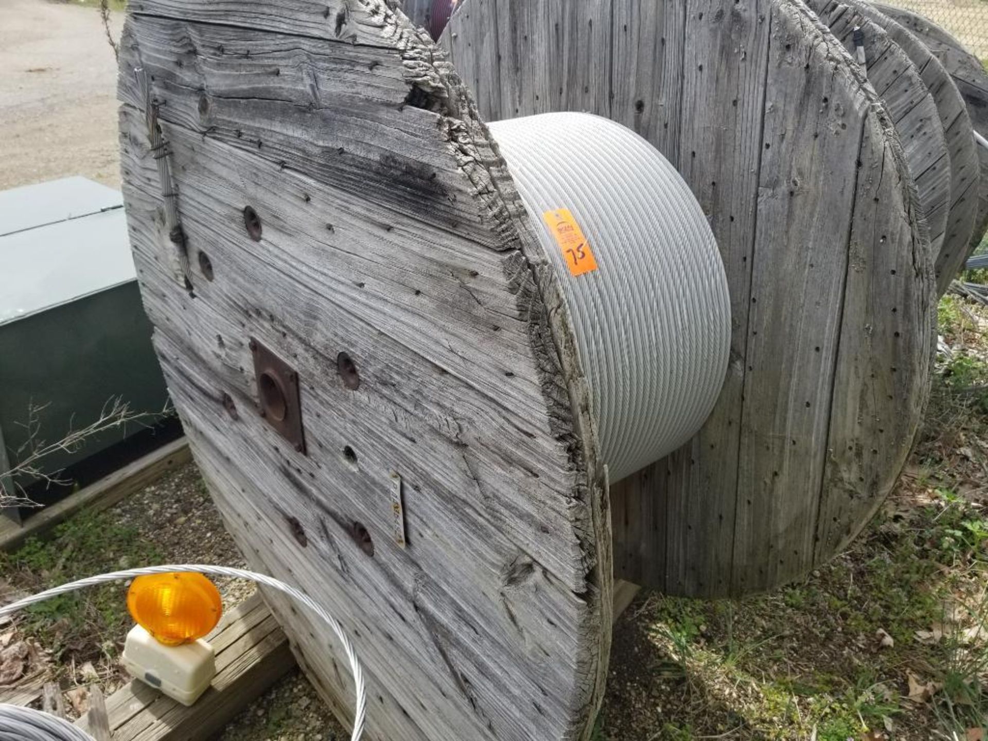 Spool of ACSR Linnet 336.4 wire.