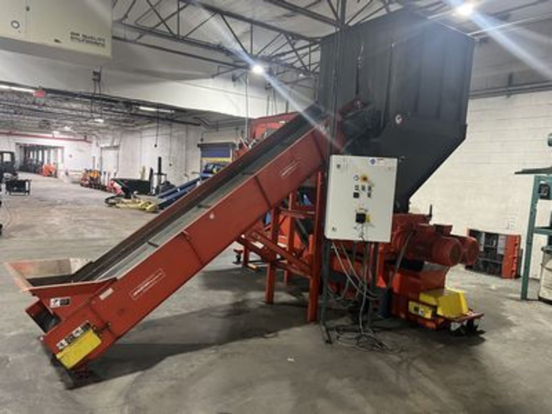 2017 WELMA ZMK40 QUAD SHAFT IND. SHREDDER W/ (2) 30 H.P. MOTORS ...