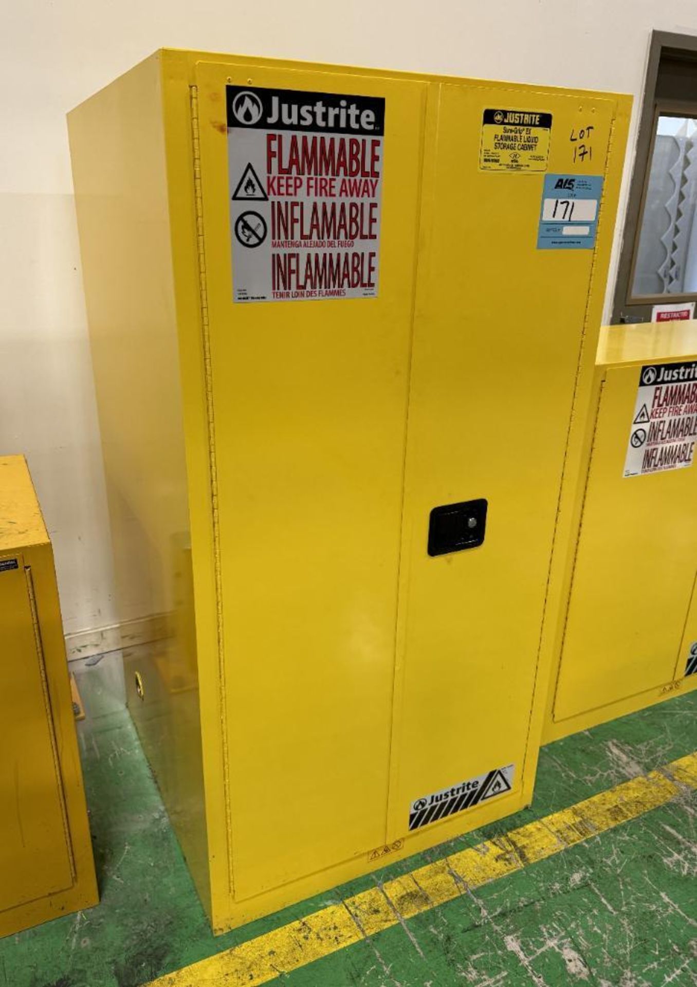 Justrite Sure-Grip EX 60 Gallon Capacity Flammable Storage Cabinet ...