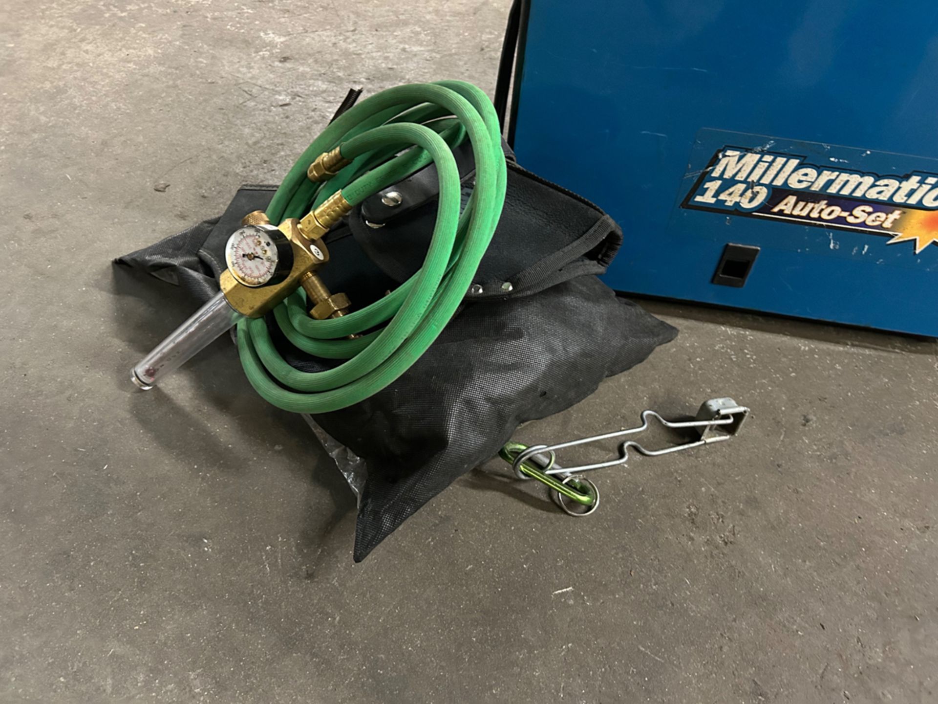 MILLER MILLERMATIC 140 MIG WITH AUTO-SET