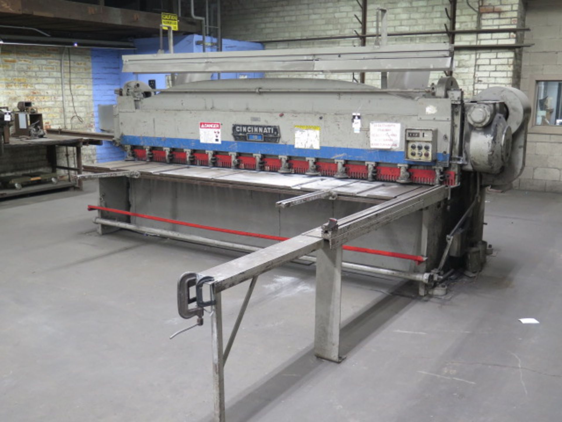 Cincinnati 1812 .25" x 12' Power Shear s/n 35388 w/ Cincinnati Controls ...