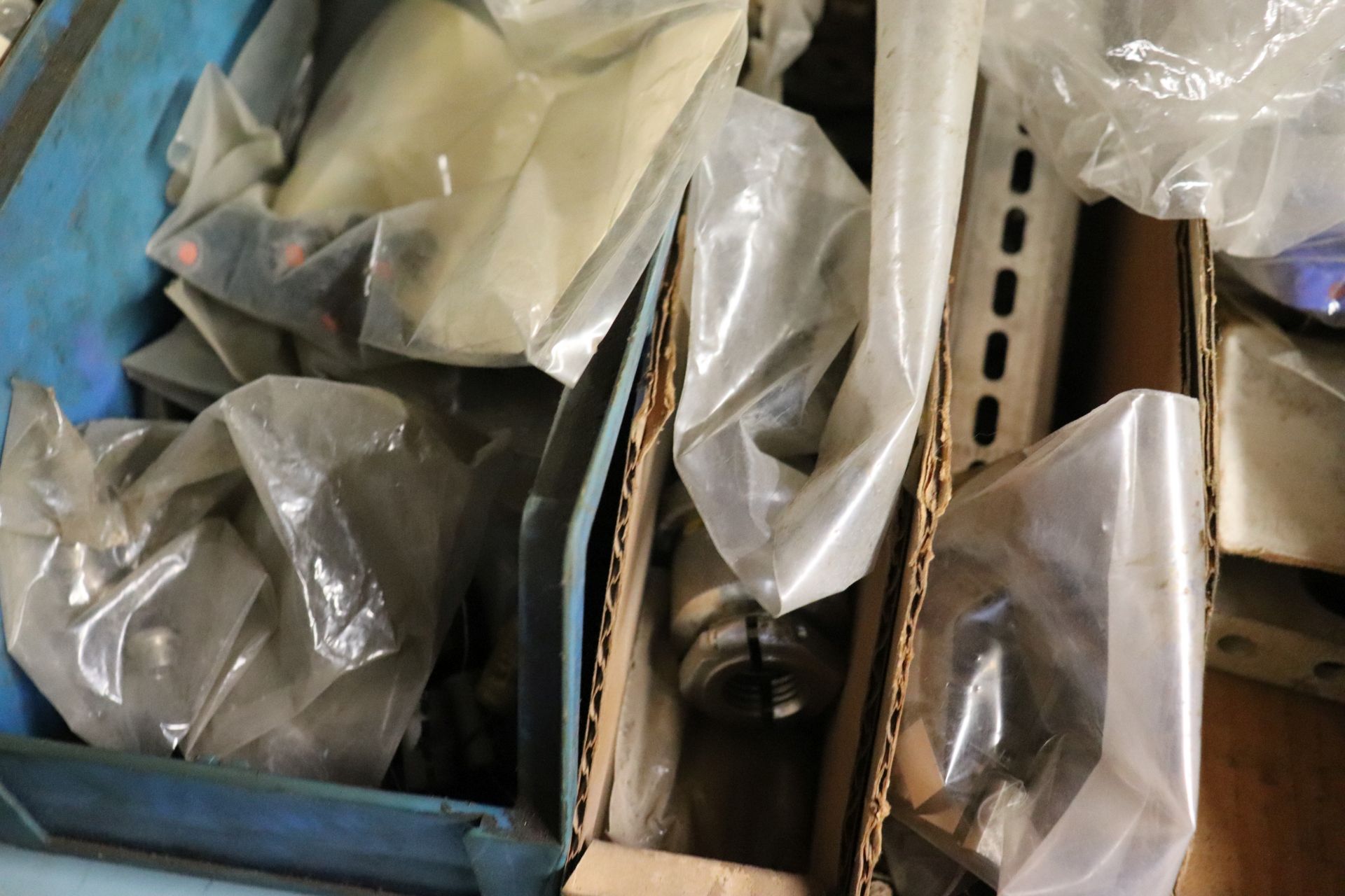Miscellaneous electrical components, everything pictured