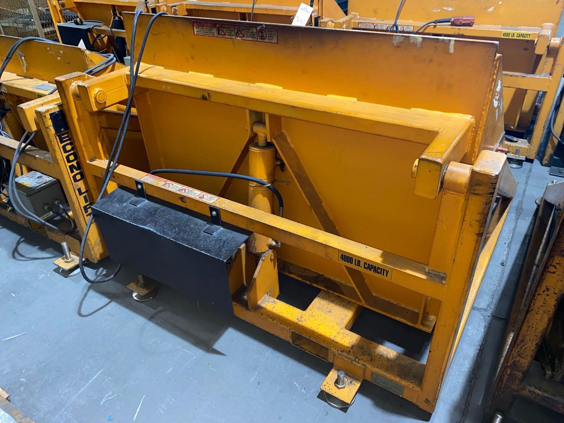 Loading Fee: $25 4000 Lb. Econo Lift Drive-on High Point Tilter Model ...