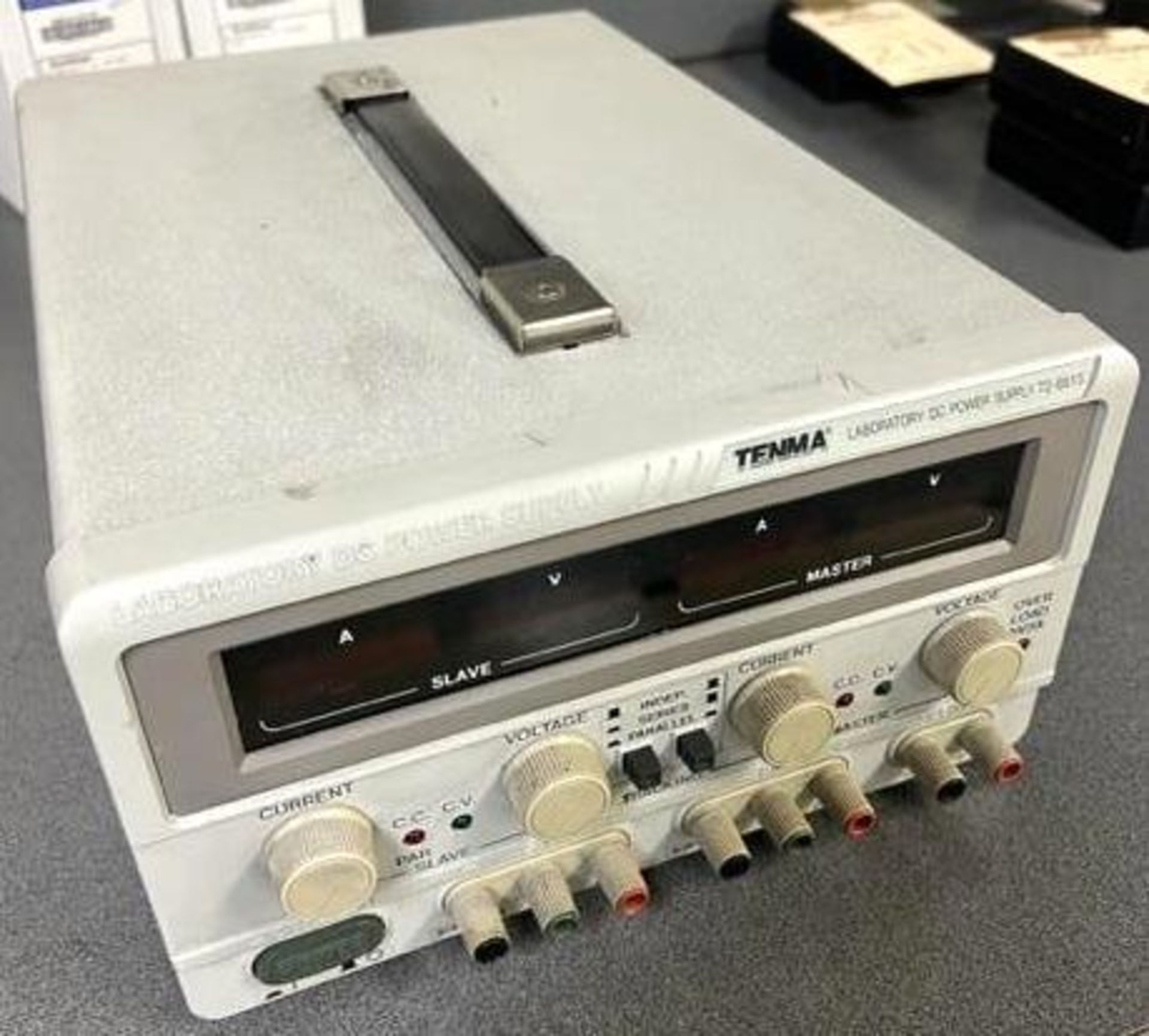 Tenma 72-6615 Laboratory DC Power Supply