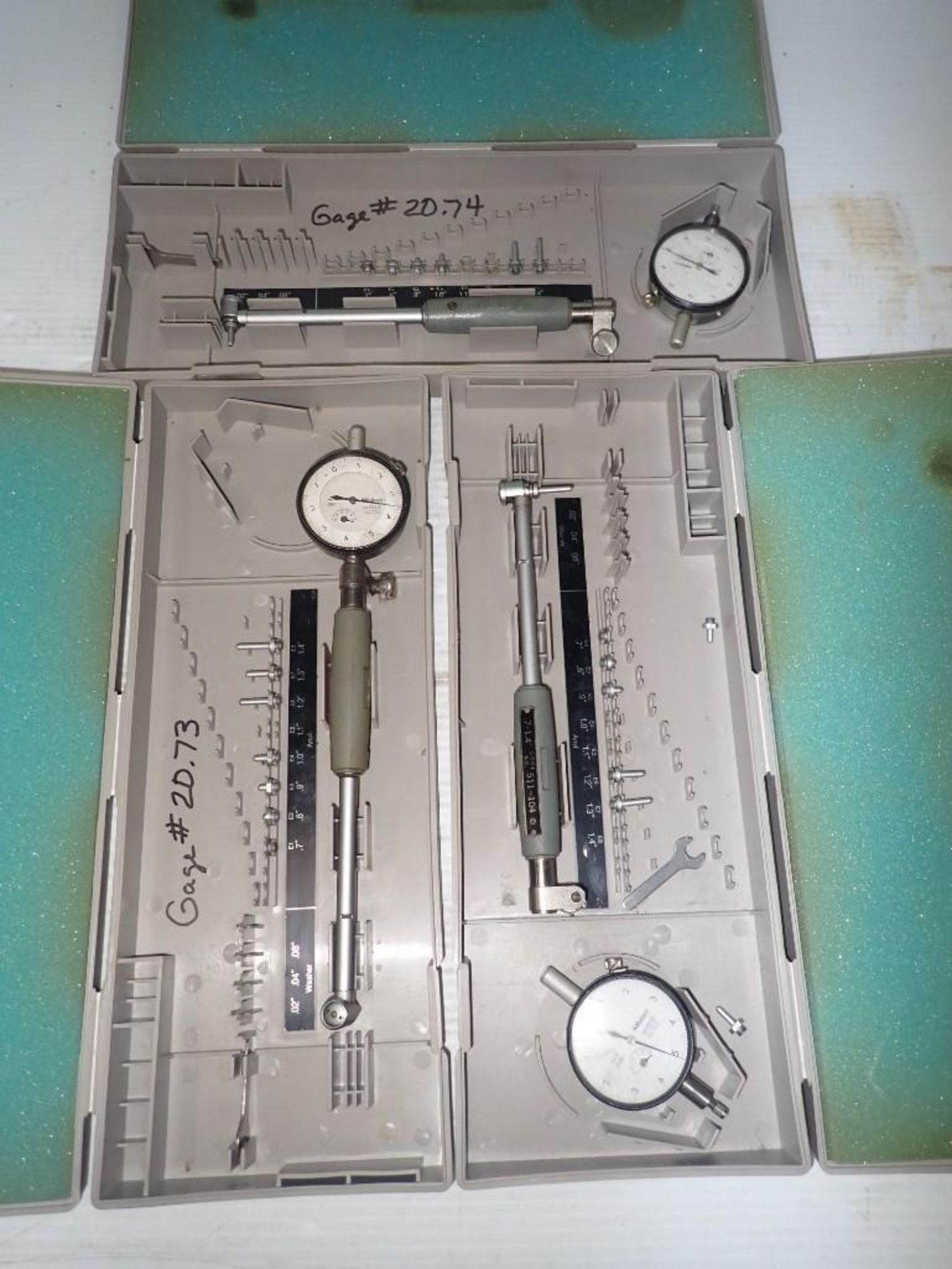Lot of (3) Mitutoyo #511-104 Dial Bore Gages
