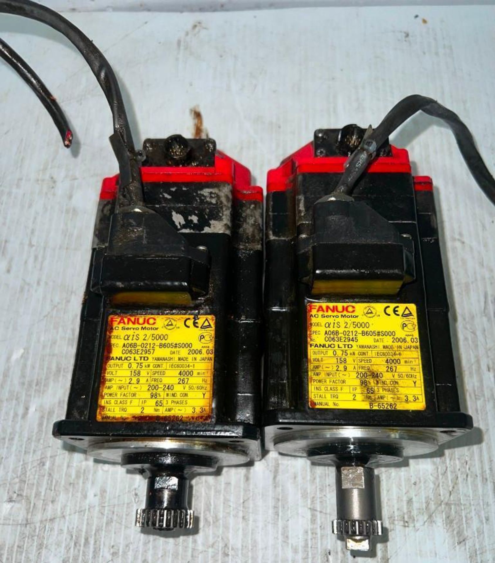 Lot of (2) Fanuc #A06B-0212-B605#S000 AC Servo Motors
