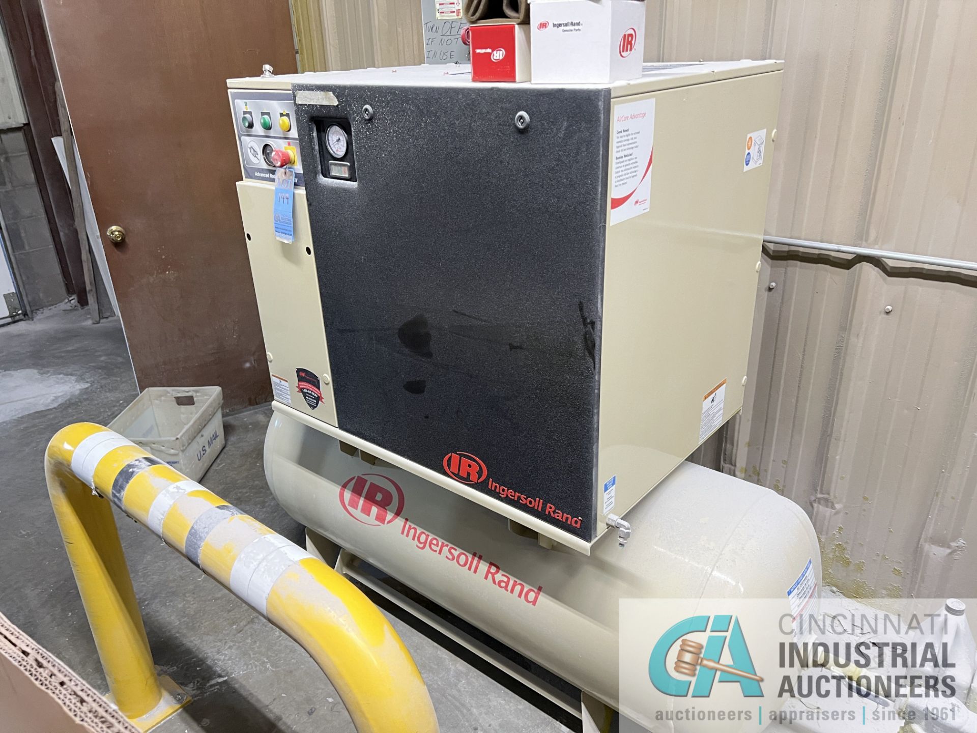 15 HP INGERSOLL RAND MODEL UP6-15CTAS-150 HORIZONTAL TANK AIR ...