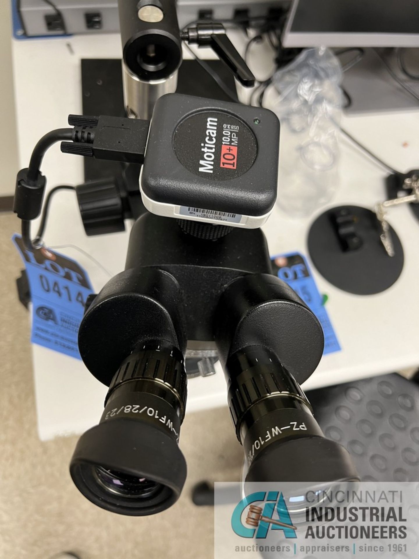PRO-ZOOM PZT-6.5 MICROSCOPE WITH MOTICAM 10.MP CAMERA (ENG LAB)