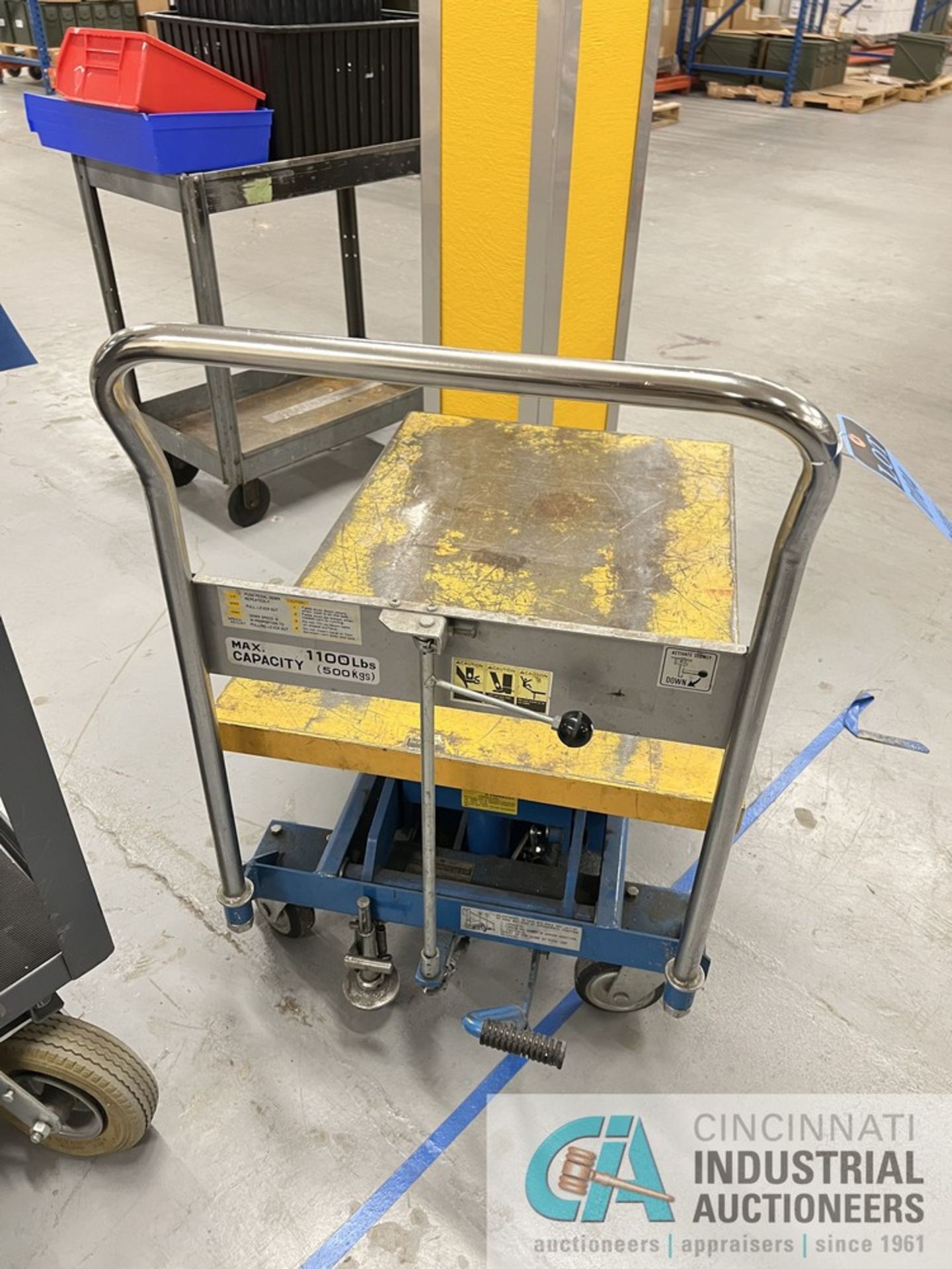 1100 LB. X 24" X 36" SOUTHWORTH HYDRAULIC DIE CART (WAREHOUSE)