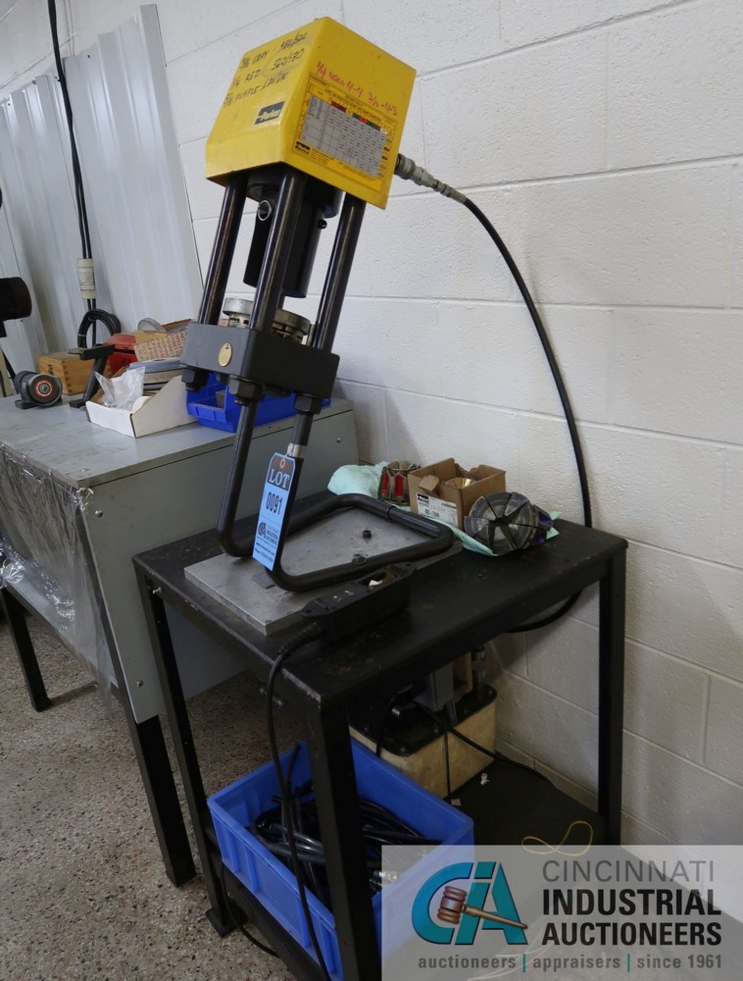 PARKER MODEL KARRY KRIMP 2 HYDRAULIC HOSE CRIMPER; S/N N/A, WITH (4 ...