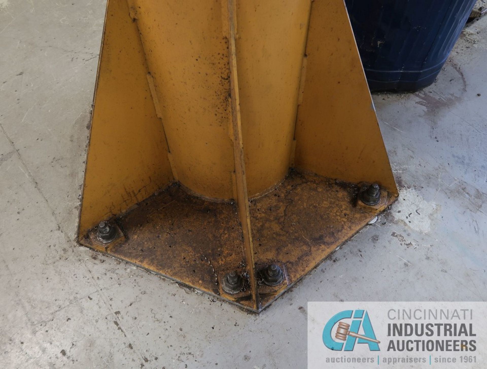 1 TON CAPACITY X 18' ARM (APPROX.) GORBEL FREE-STANDING JIB CRANE WITH ...