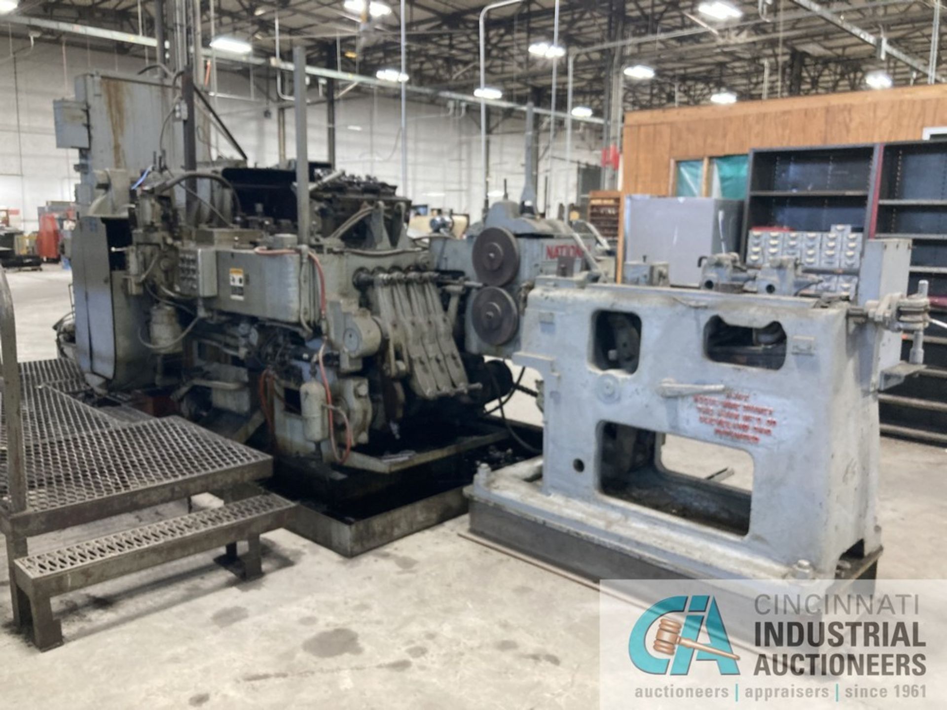 { Group of lots: 261, 262 } ****1/2" NATIONAL 4-DIE BOLT MAKER WITH ...